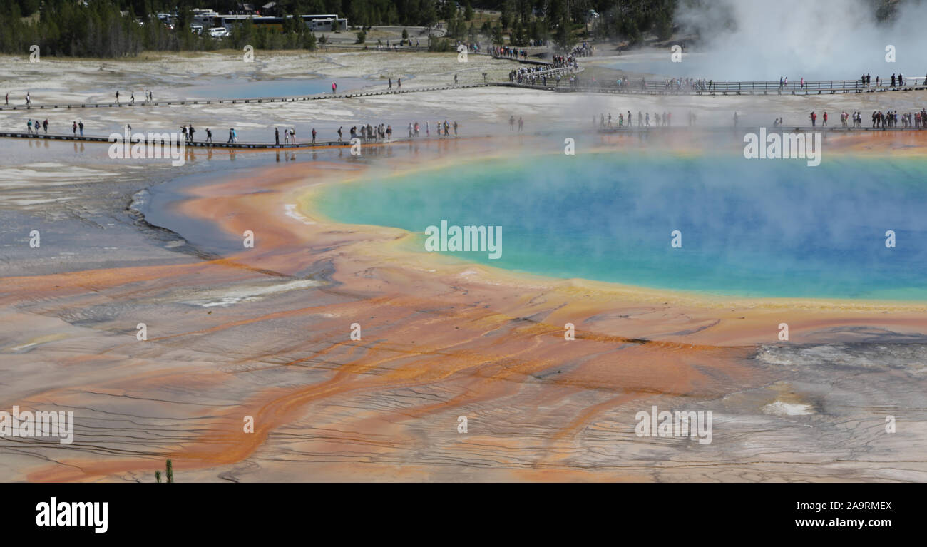in USA inside the yellowstone national park the brauty of amazing ...