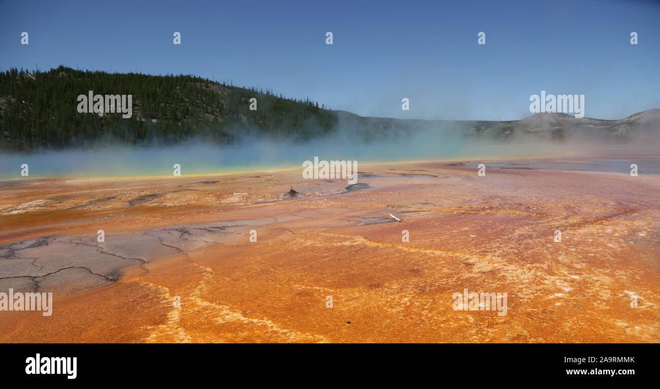 in USA inside the yellowstone national park the brauty of amazing ...