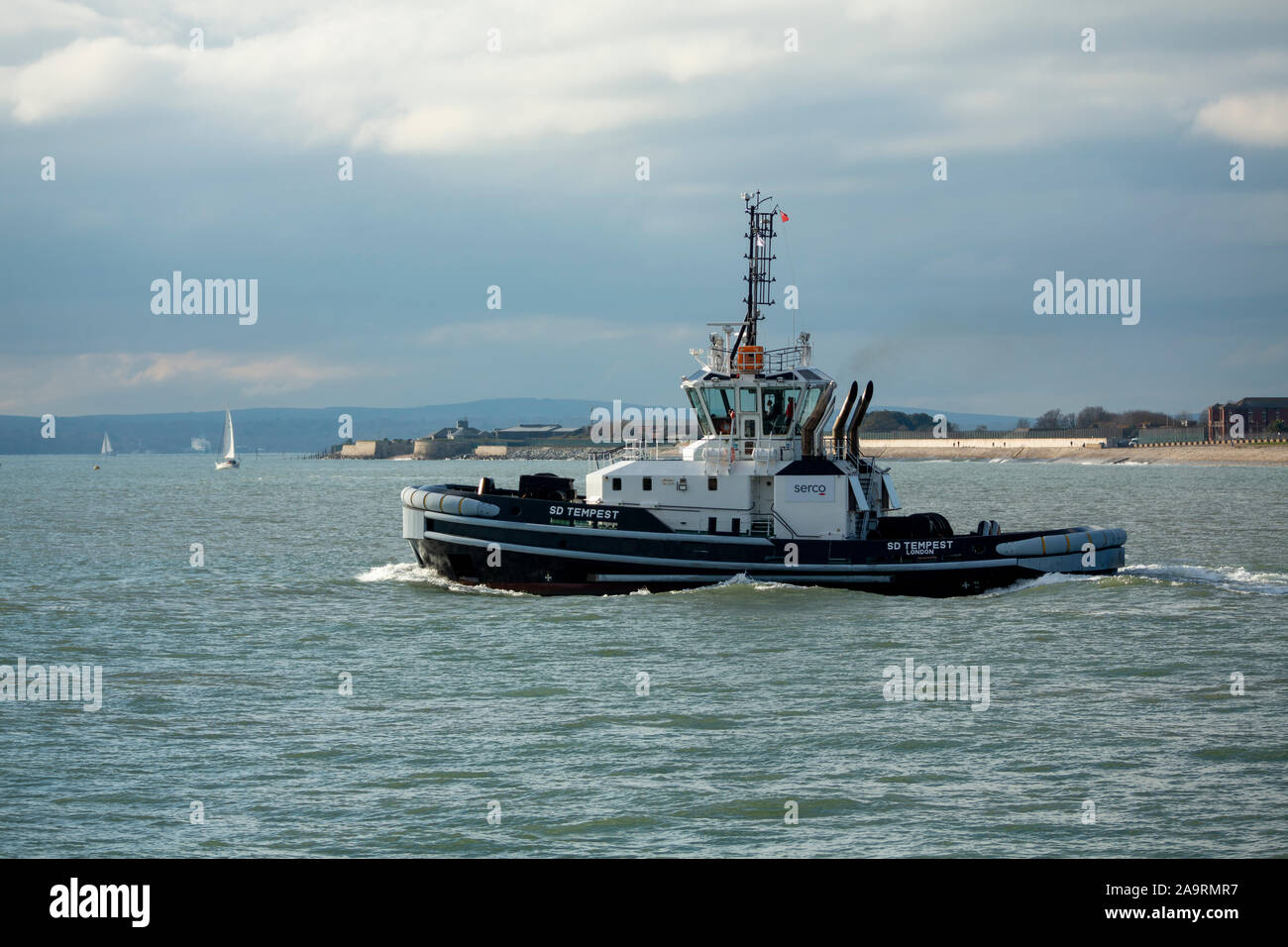 Tug support hi-res stock photography and images - Alamy