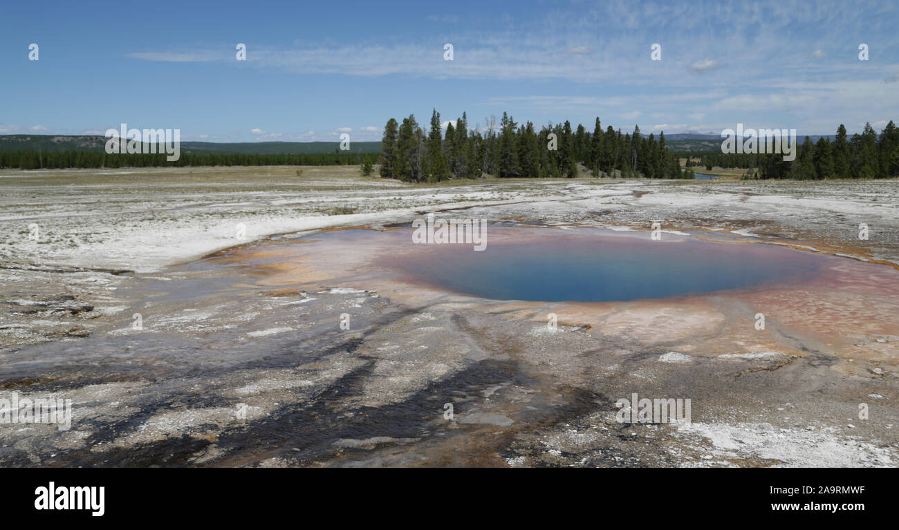 in USA inside the yellowstone national park the brauty of amazing ...