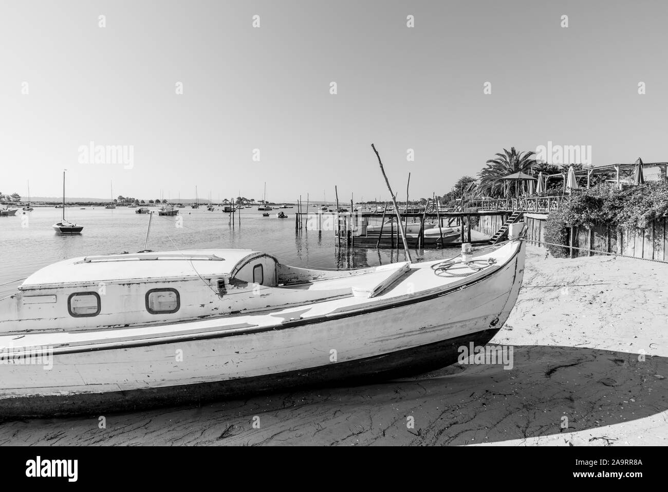 Pinasse boat Black and White Stock Photos & Images - Alamy