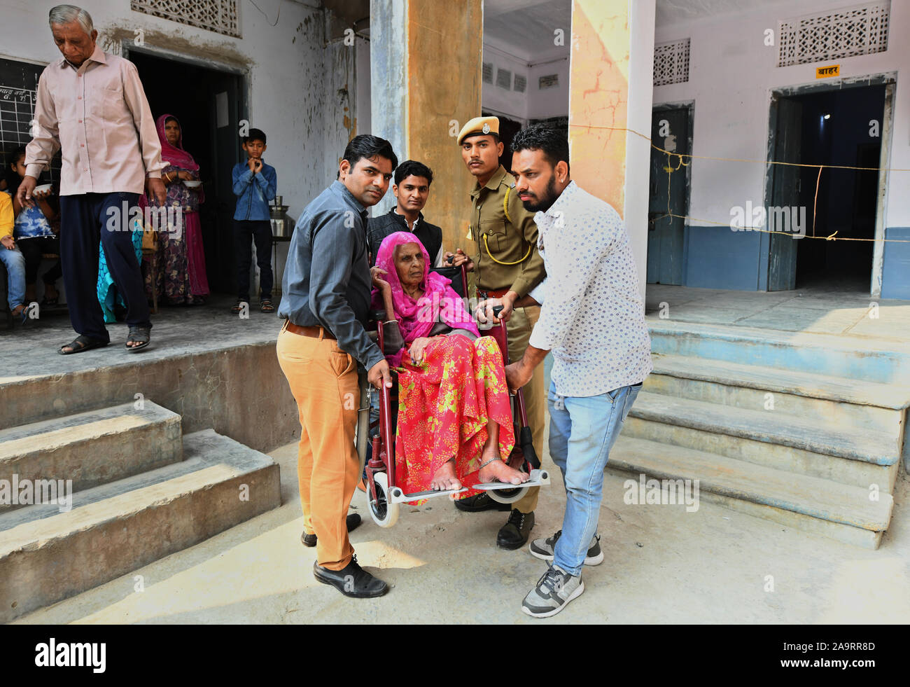 Indian election polling booth hi-res stock photography and images - Alamy