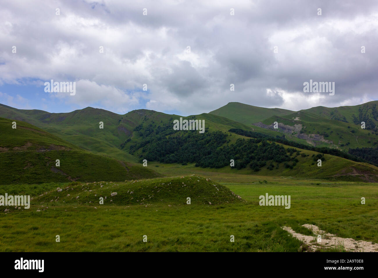 Chechen mountains hi-res stock photography and images - Alamy