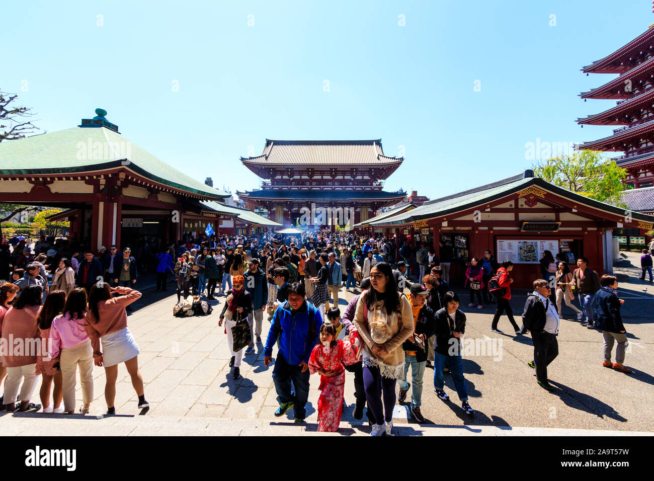 Sensoji temple courtyard hi-res stock photography and images - Alamy