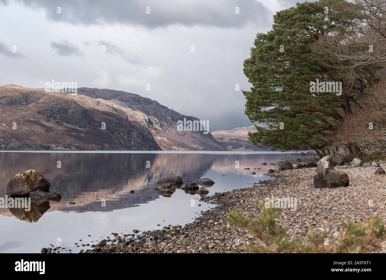 Loch maree hi-res stock photography and images - Alamy