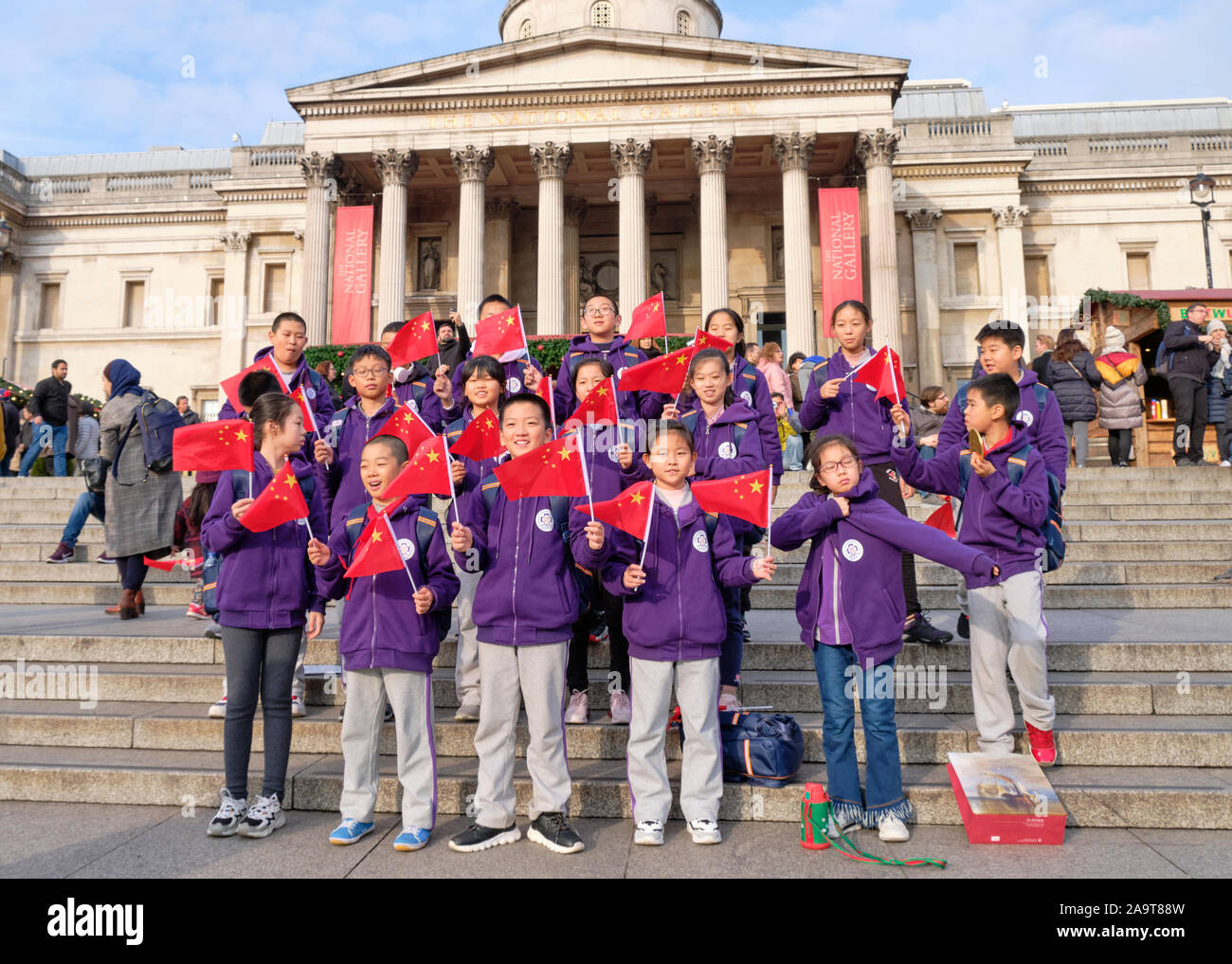Class of Chinese kids from Beijing on exchange program visiting ...