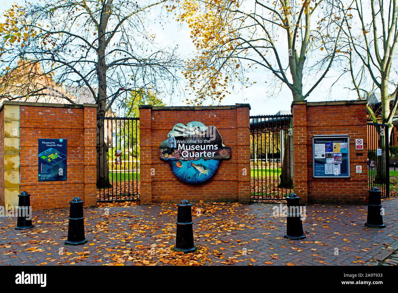 Museum Quarter, Hull, East Riding of Yorkshire, England Stock Photo - Alamy