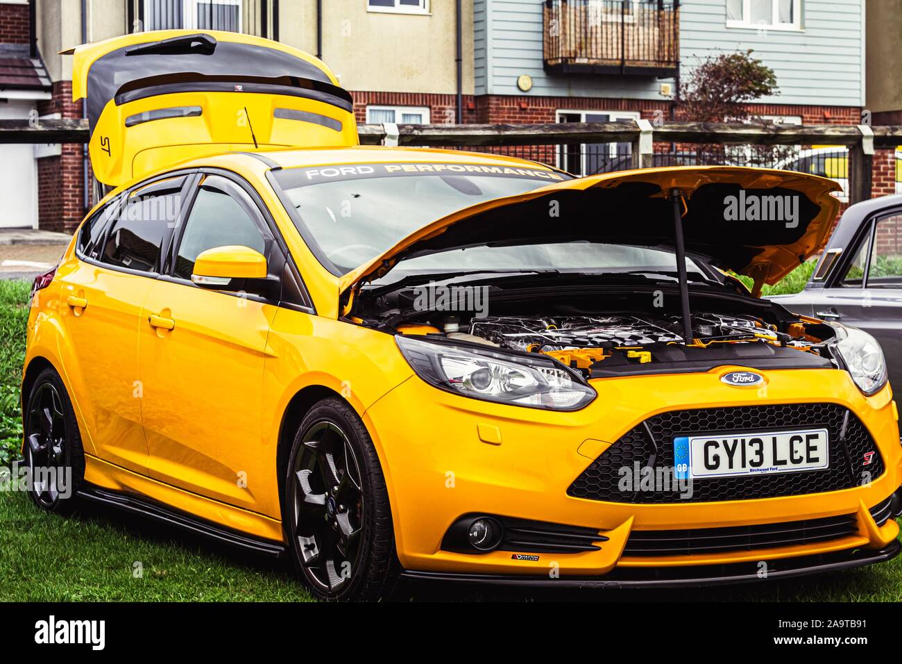 Modified ford popular hi-res stock photography and images - Alamy