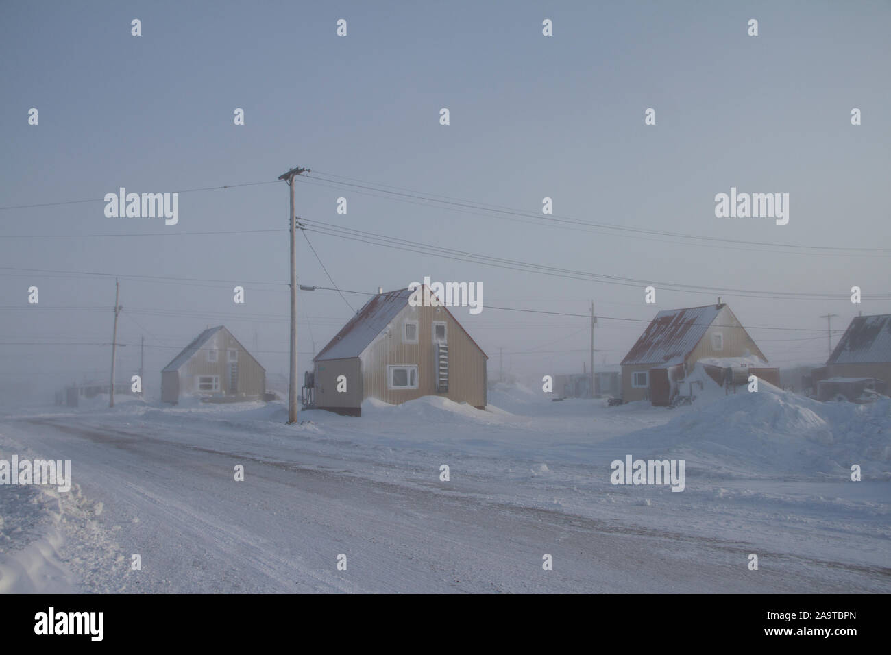 Arctic snow inuit hi-res stock photography and images - Alamy