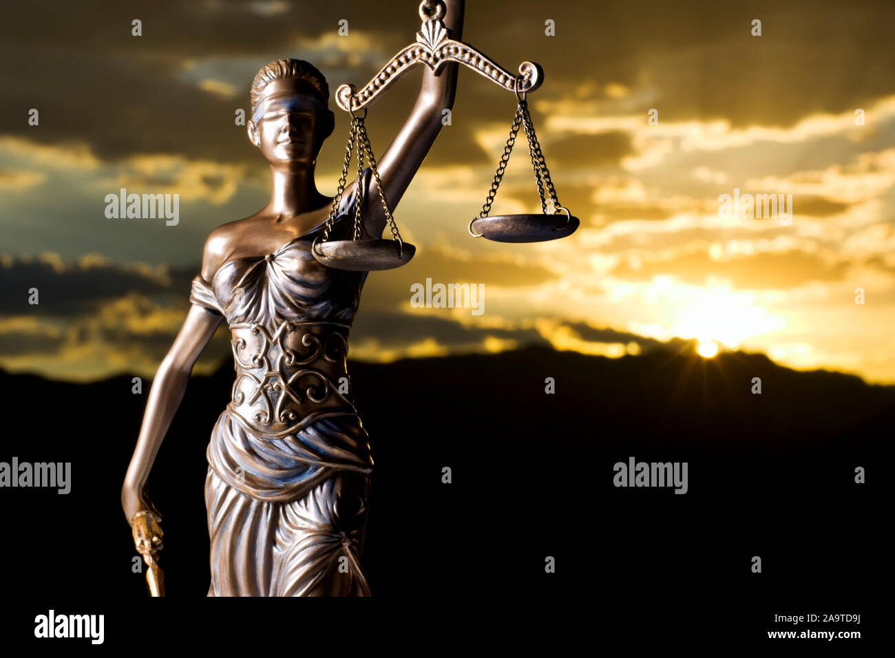 Bronze Themis statue - symbol of Justice Stock Photo - Alamy
