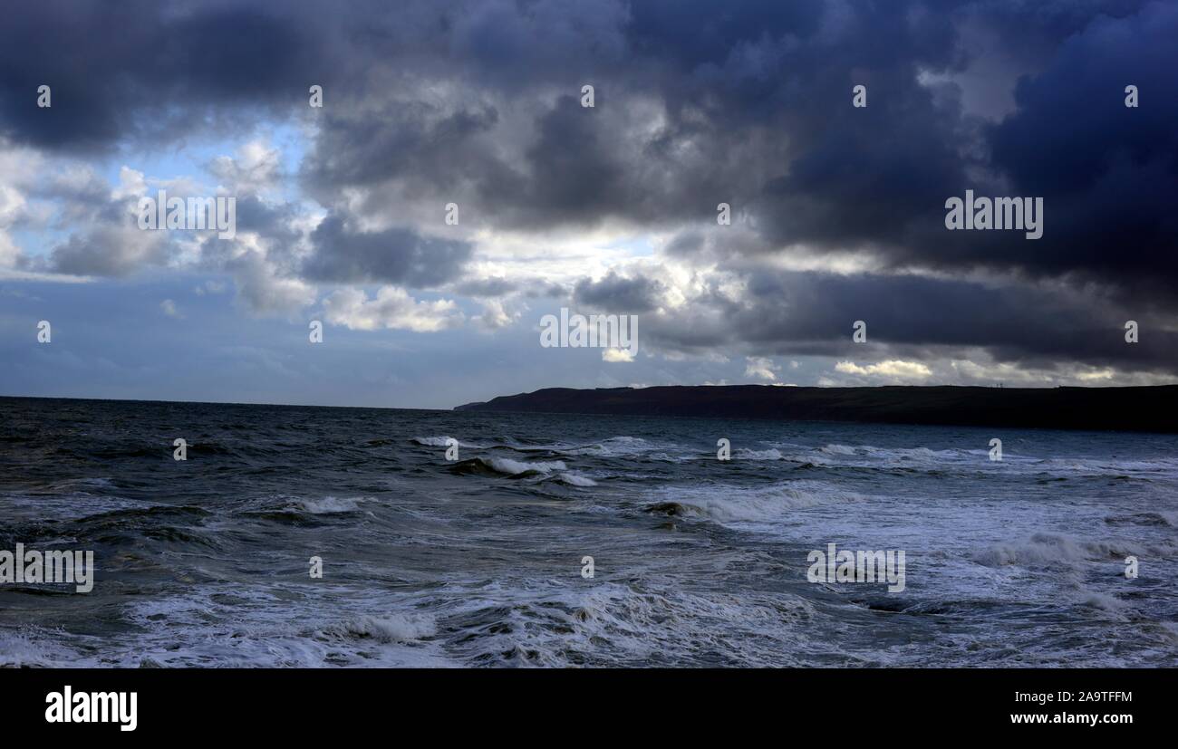 Oil north sea storm hi-res stock photography and images - Alamy