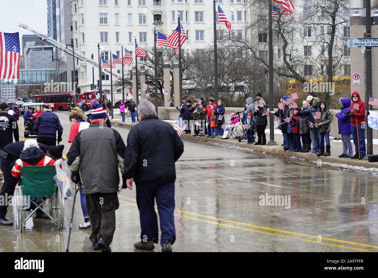Many Veterans all over Wisconsin come out to Veterans Day Parade ...