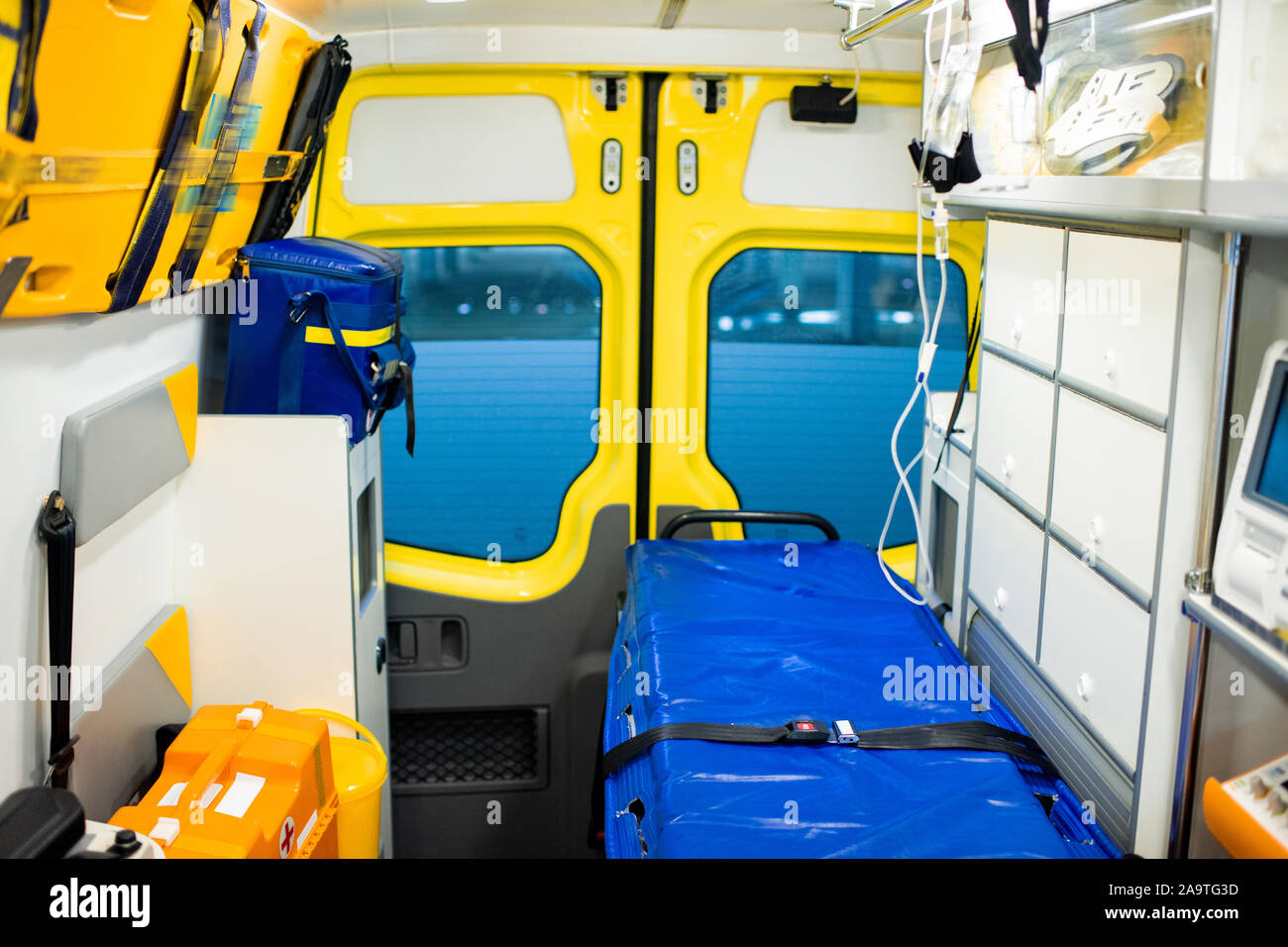 Interior contemporary ambulance car hi-res stock photography and images ...