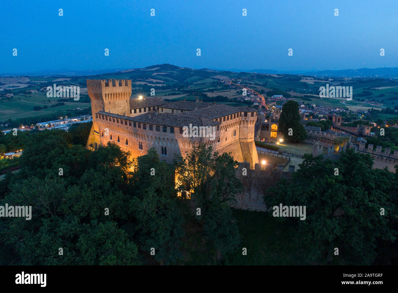 Medieval feud hi-res stock photography and images - Alamy