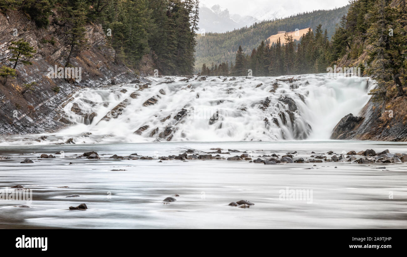 Panoramic banff hi-res stock photography and images - Alamy
