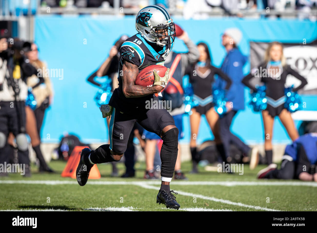 Deandrew white hi-res stock photography and images - Alamy