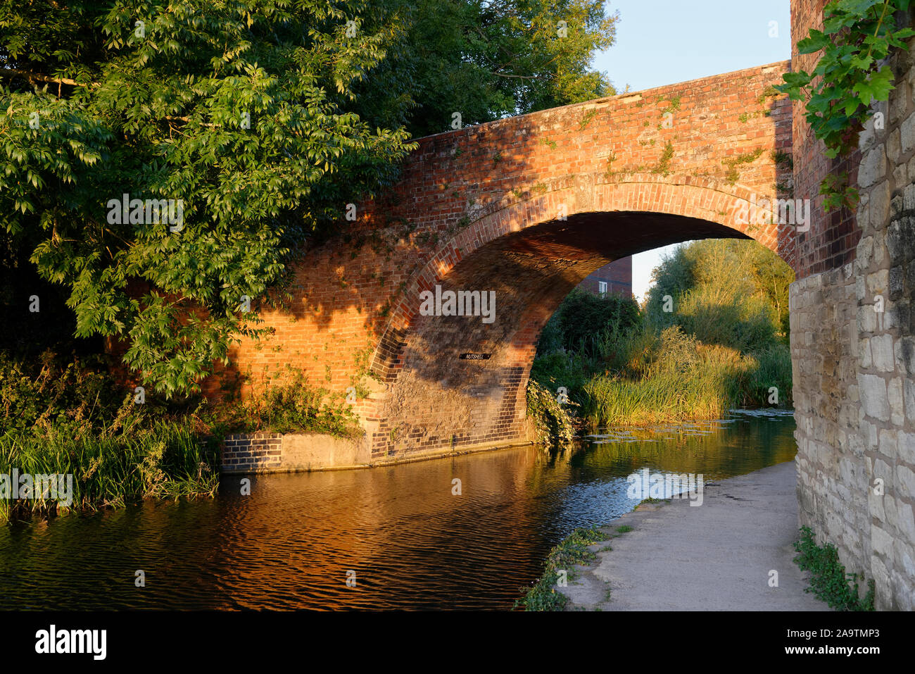 Evening Sun on Nutshell Bridge over Stroudwater Navigation Canal ...