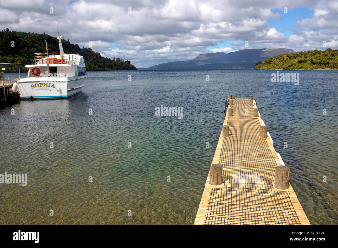 Mount tarawera hi-res stock photography and images - Alamy