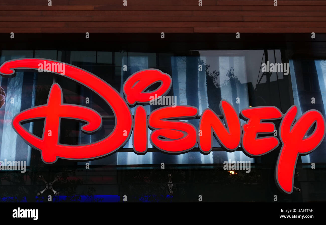 Disney company logo hi-res stock photography and images - Alamy