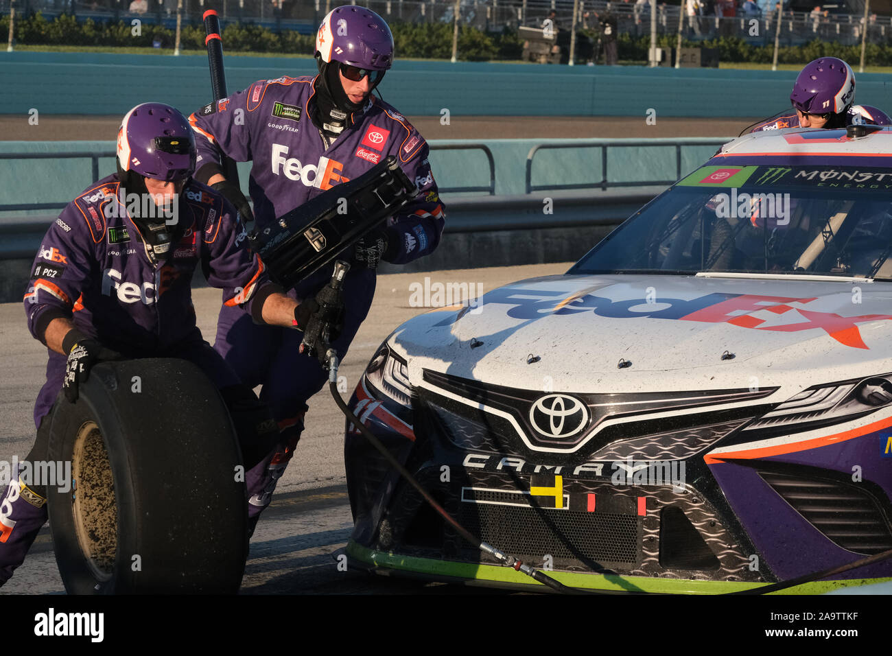 Homestead, United States. 17th Nov, 2019. Denny Hamlin's pit crew ...