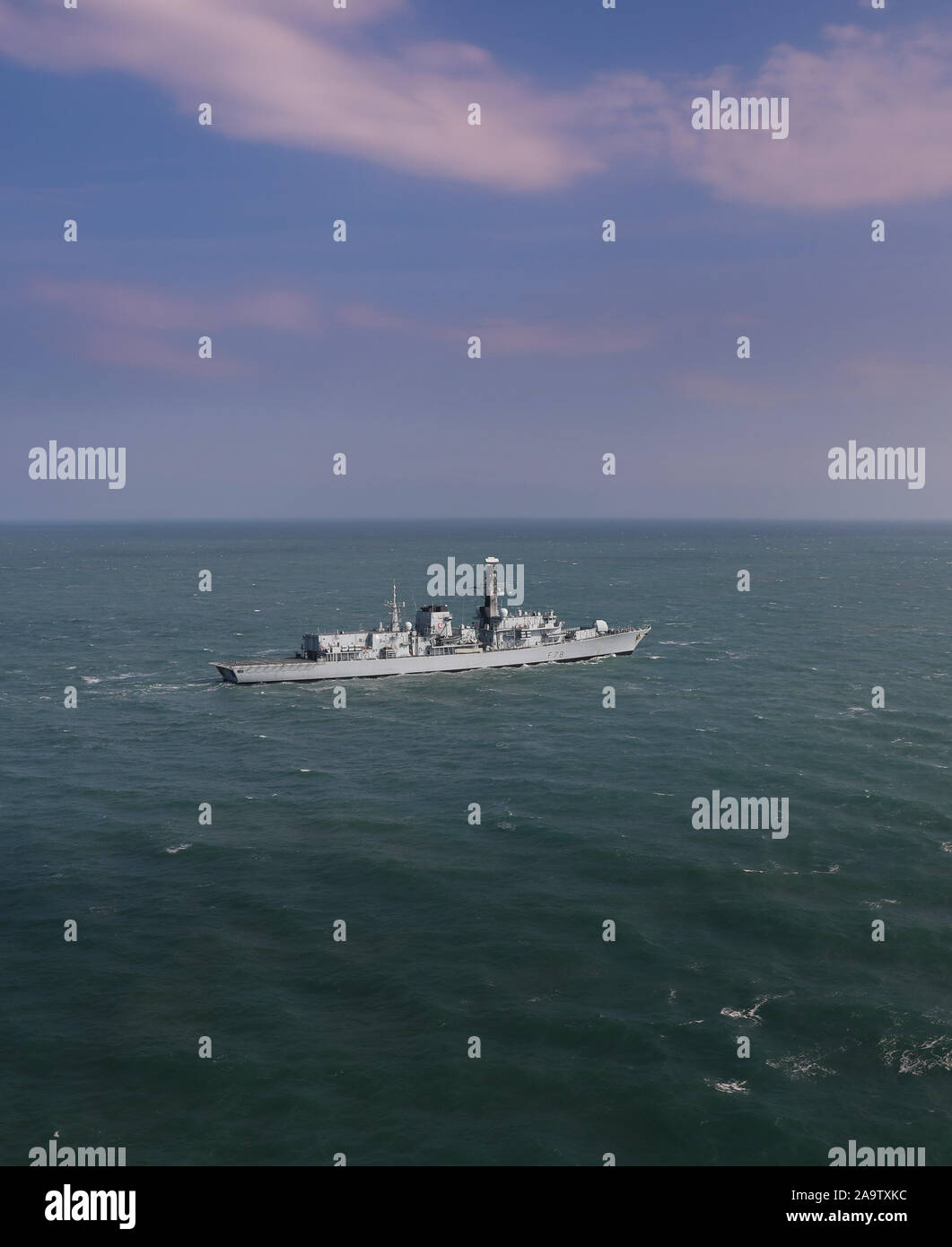 Hms kent hi-res stock photography and images - Alamy