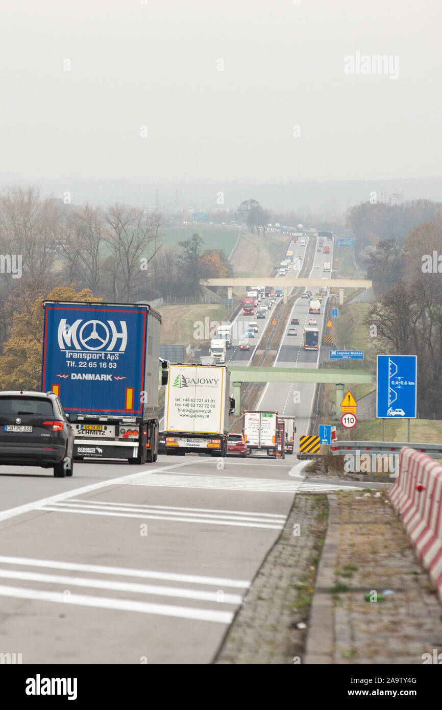 Legnickie Pole, Poland. 15th Nov, 2019. Vehicles seen on the A4 route ...