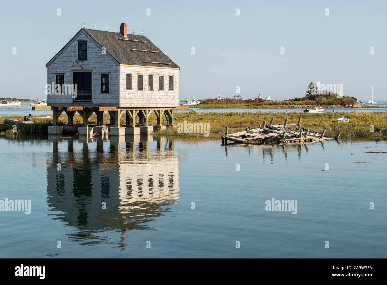 Old Fish House Maine New England House Seafood & Sports Bar: New