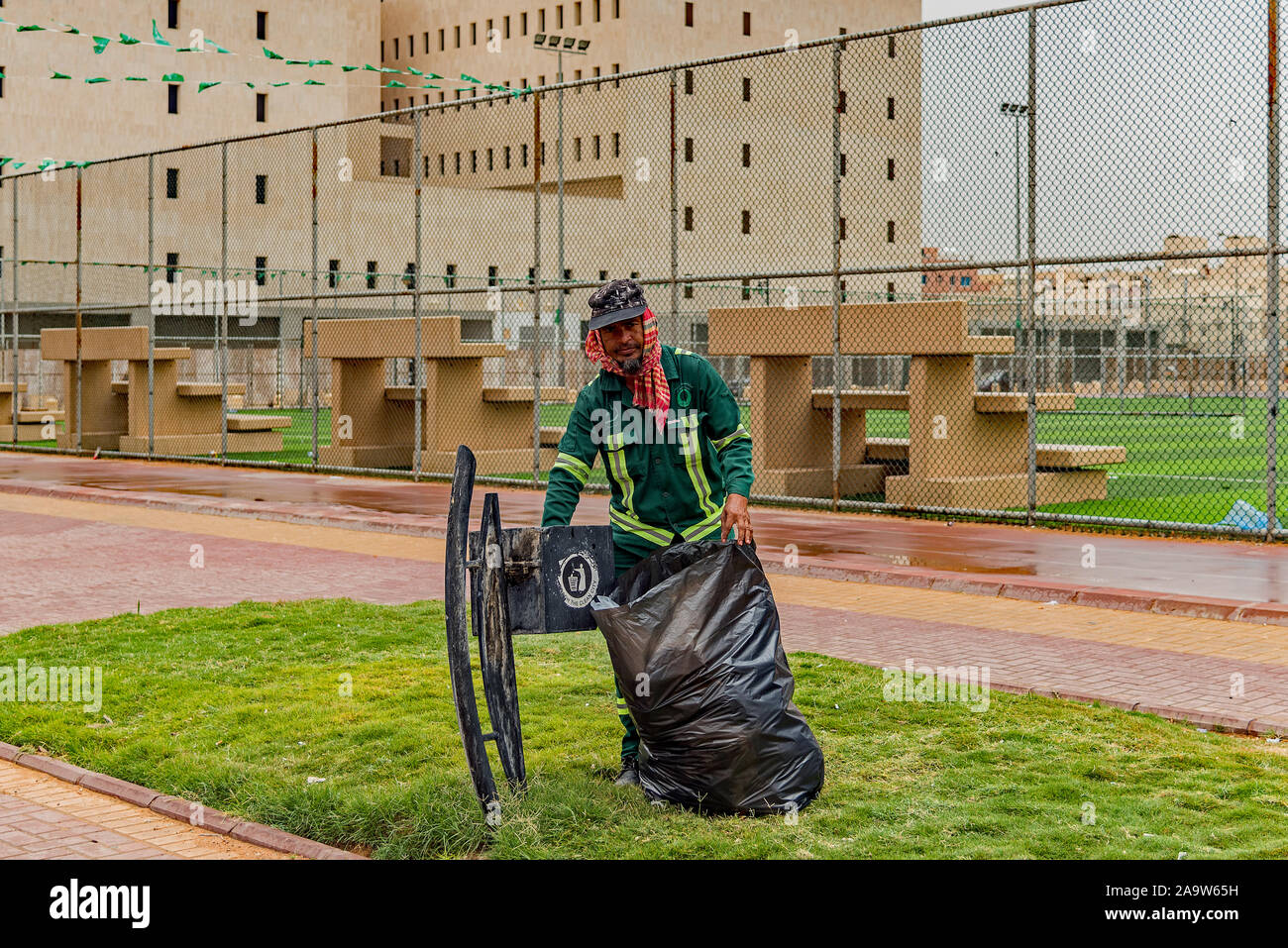 Park worker in Riyadh, Saudi Arabia Stock Photo - Alamy