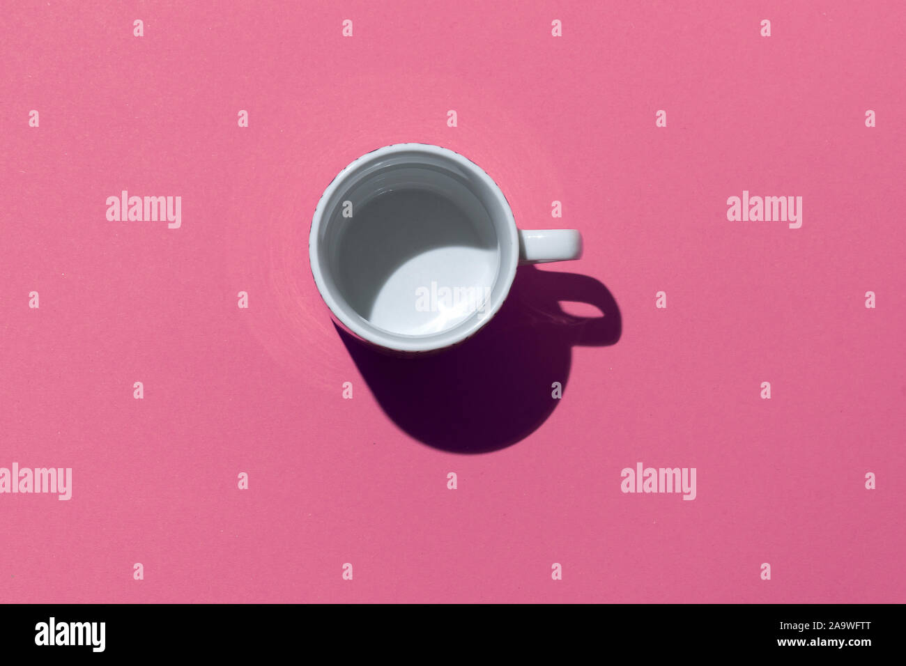 Empty tea cup from above hi-res stock photography and images - Alamy