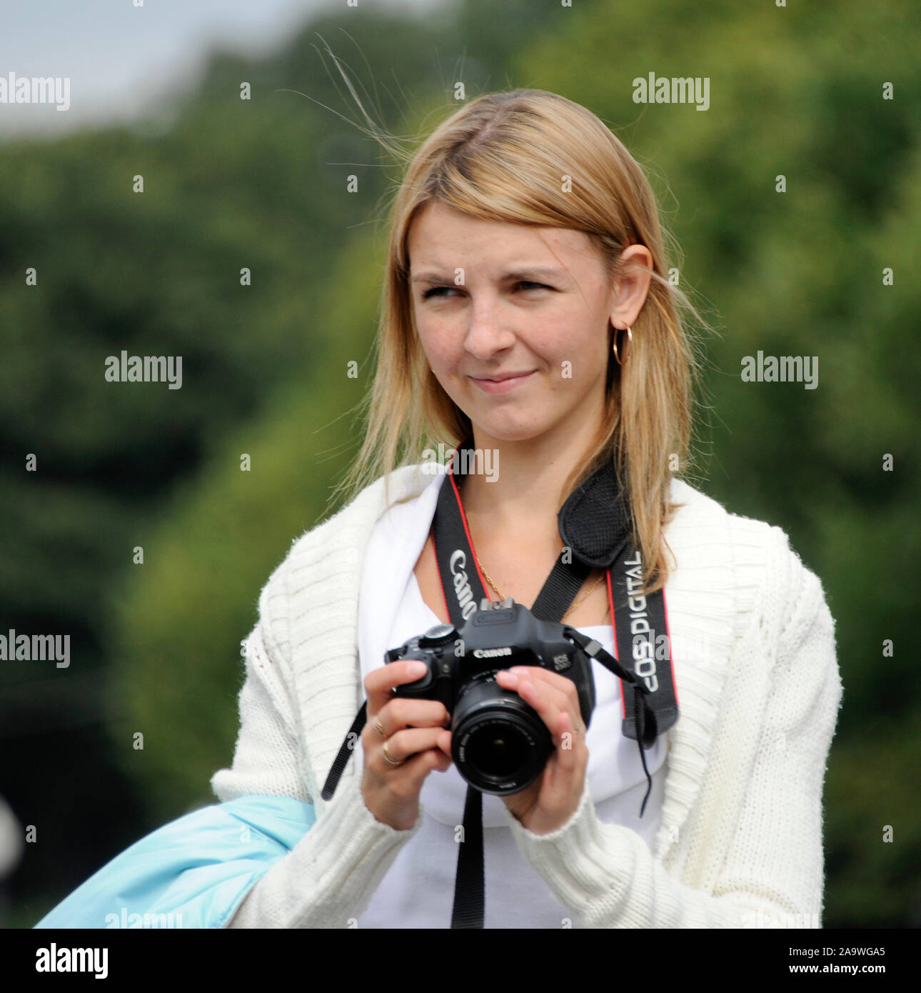 Moscow women fashion hi-res stock photography and images - Alamy