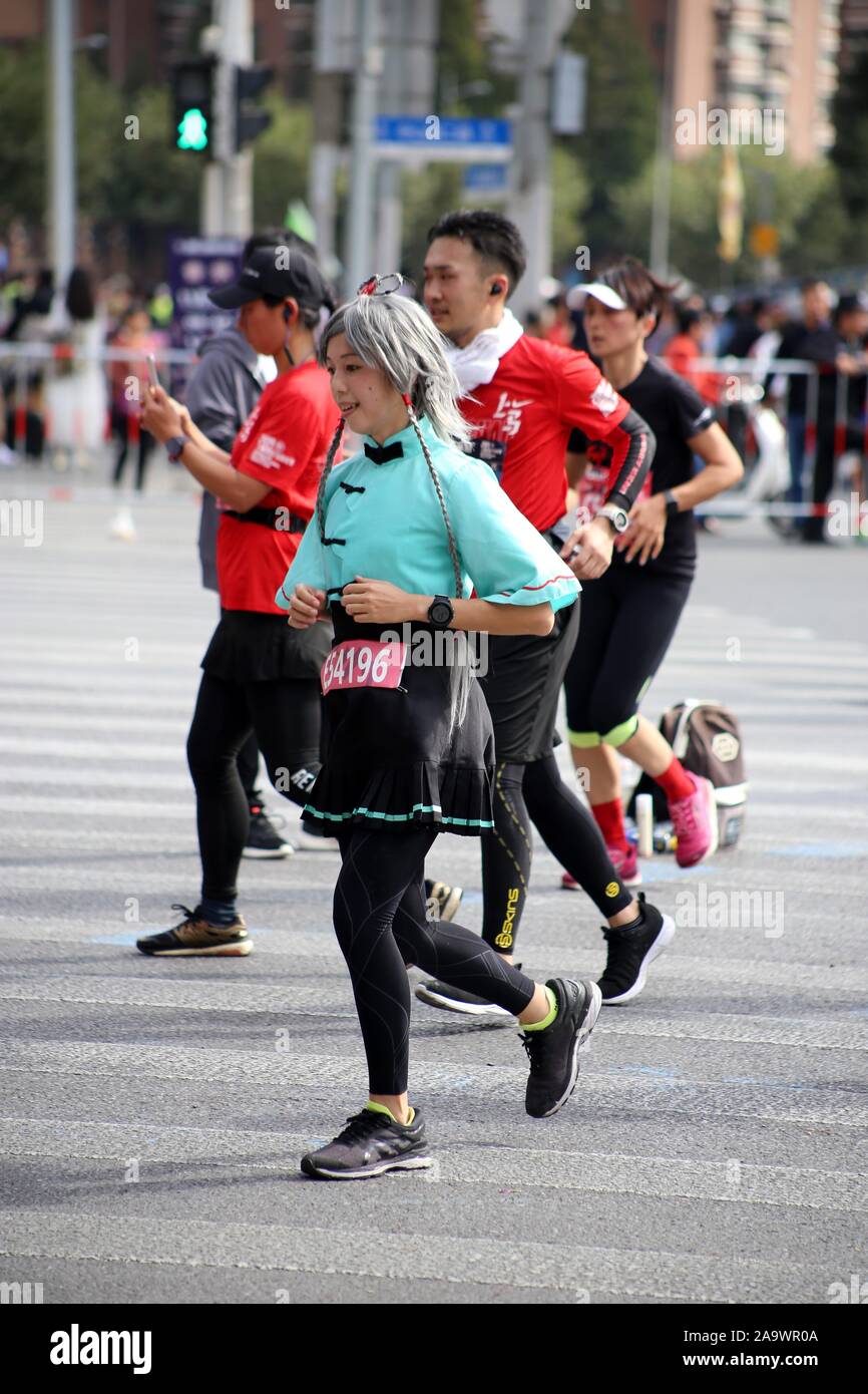 Shanghai, Shanghai, China. 18th Nov, 2019. Shanghai, CHINA-On November ...