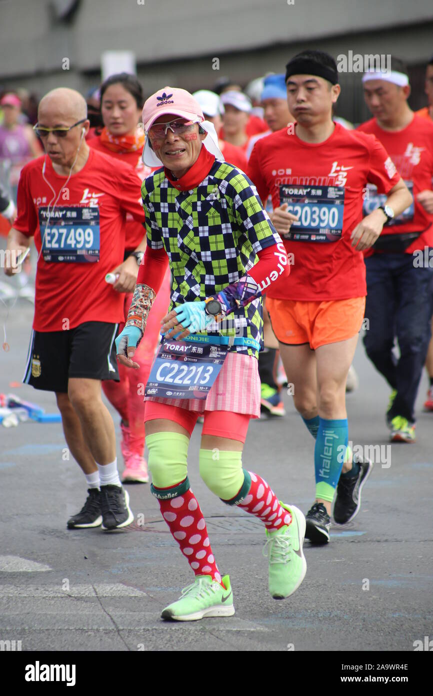 Shanghai, Shanghai, China. 18th Nov, 2019. Shanghai, CHINA-On November ...