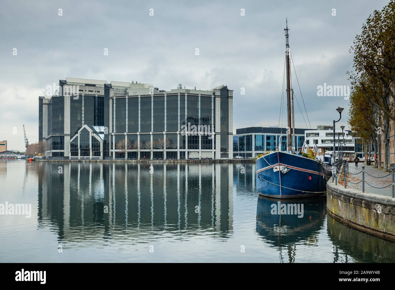 Isle of dogs skyline hi-res stock photography and images - Alamy