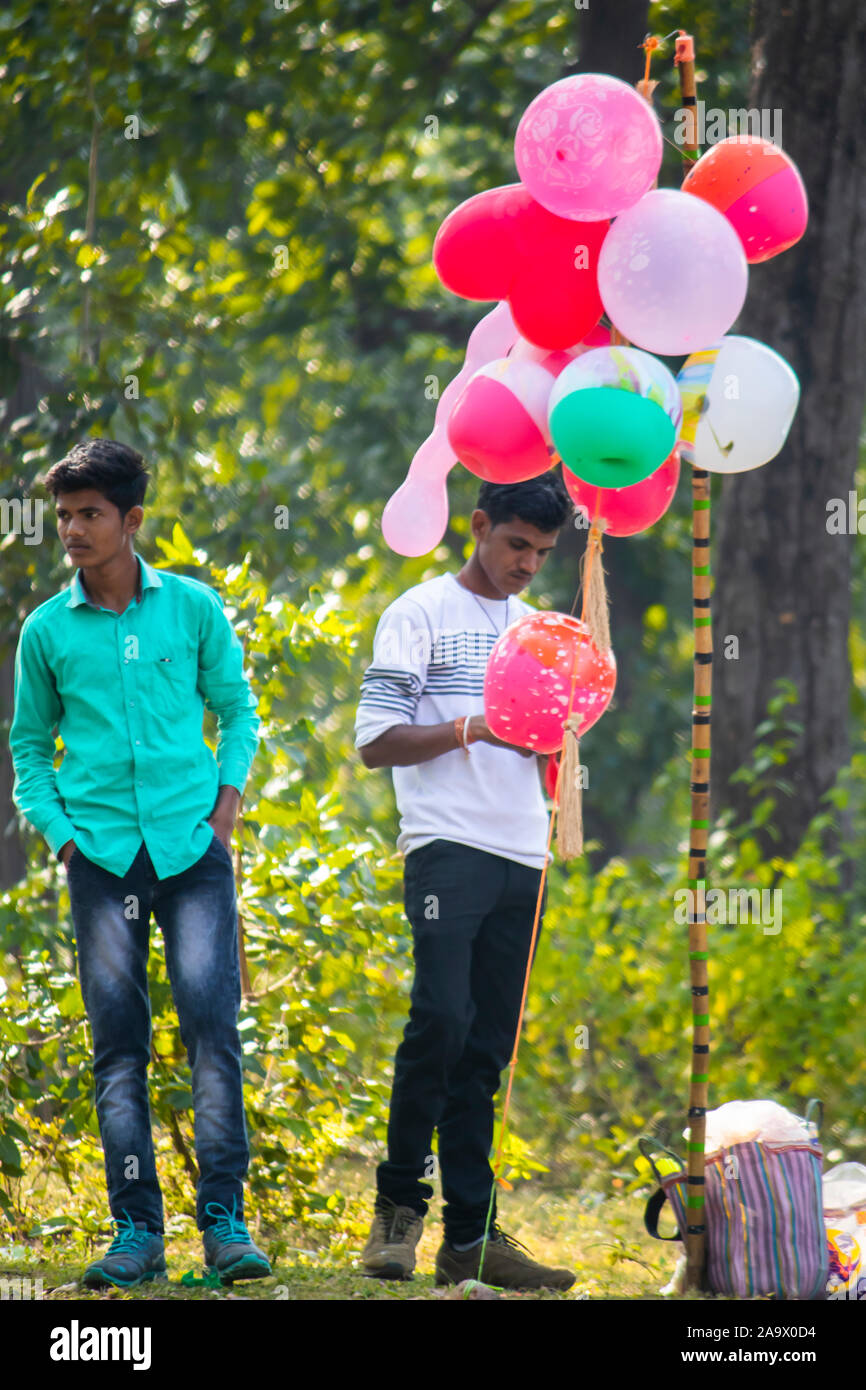Balloons balloon seller hi-res stock photography and images - Alamy