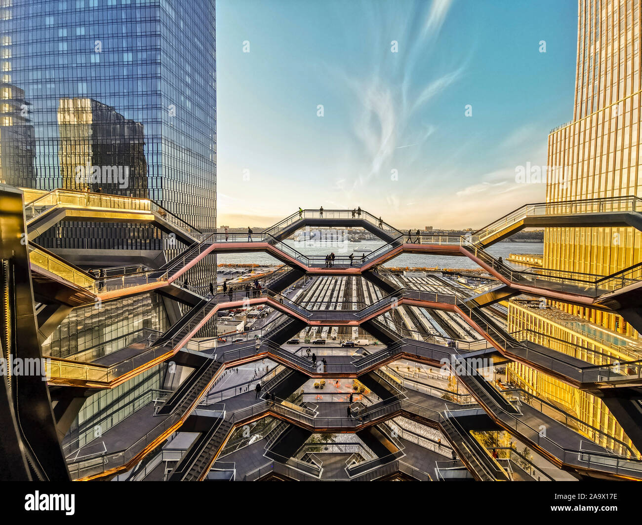 The vessel new york hi-res stock photography and images - Alamy