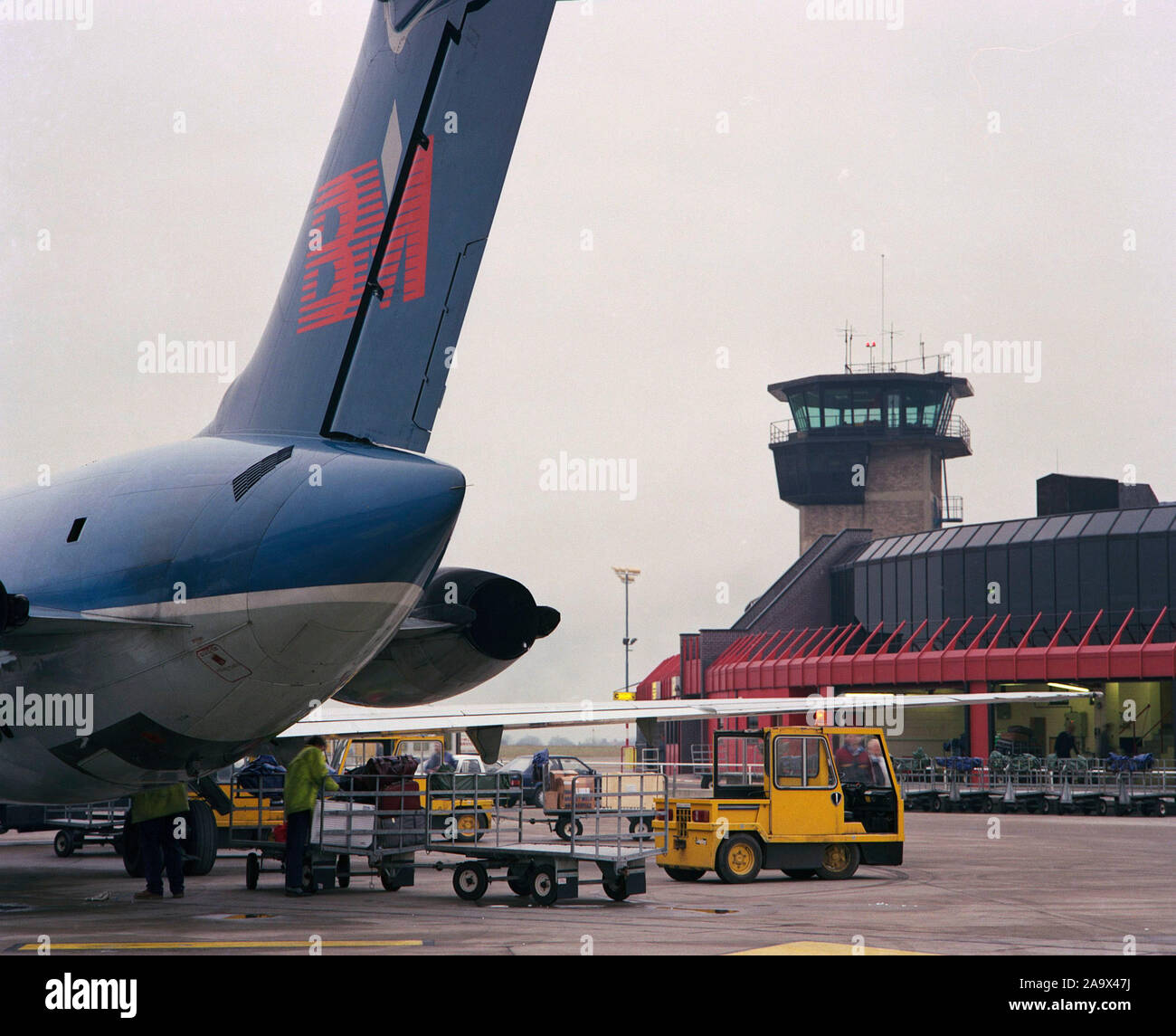 1980s airport uk hi-res stock photography and images - Alamy
