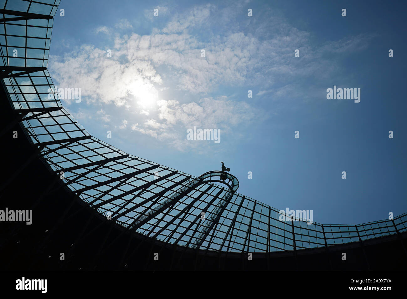 A general view of Tottenham Hotspur Stadium Stock Photo - Alamy