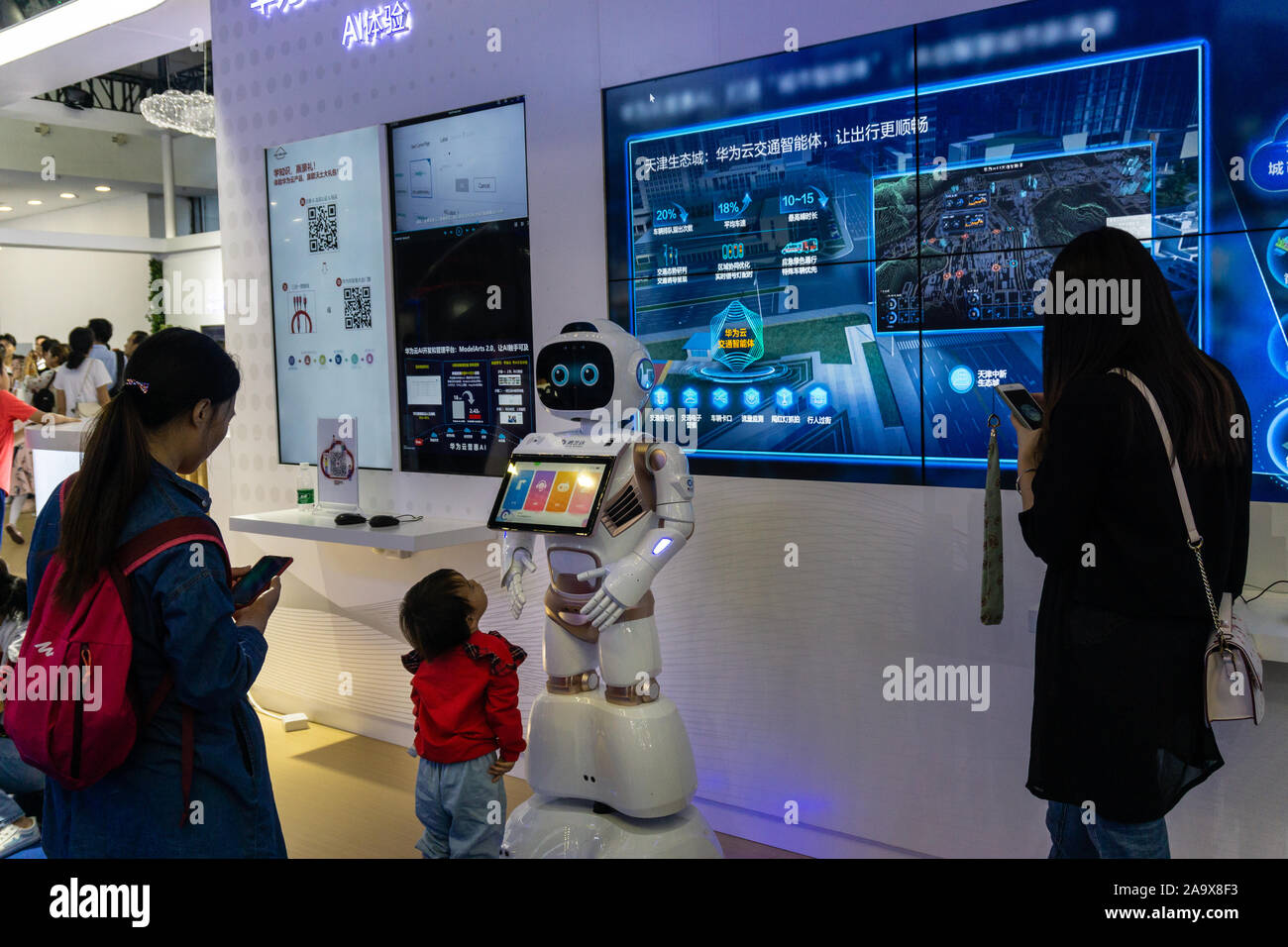 Robot at technology fair 2019 in Shenzhen China Stock Photo - Alamy