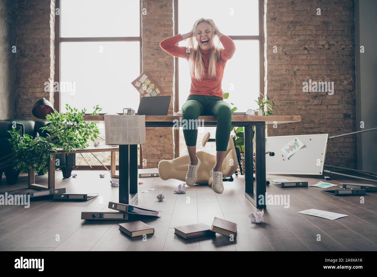 Full length photo of mad busy freelancer secretary with negative mood ...