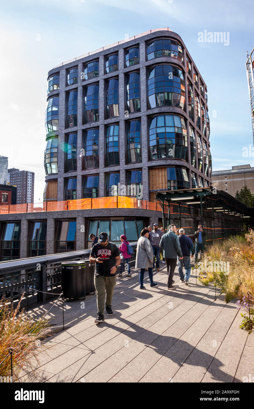 Bubble Towers condo units designed by Thomas Hetherwick under ...