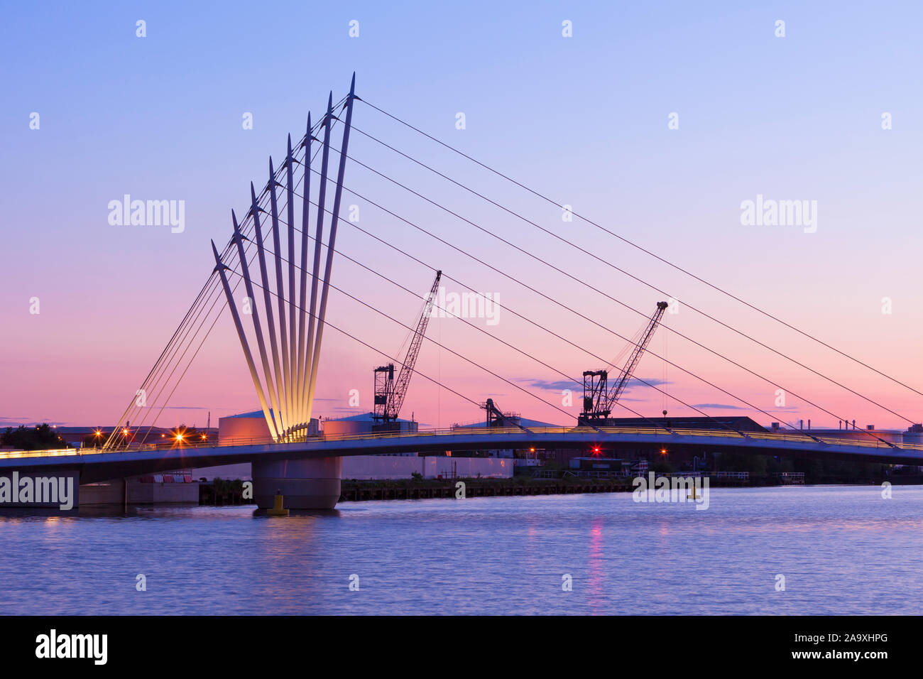 Media City footbridge, Salford Quays, Manchester Stock Photo - Alamy