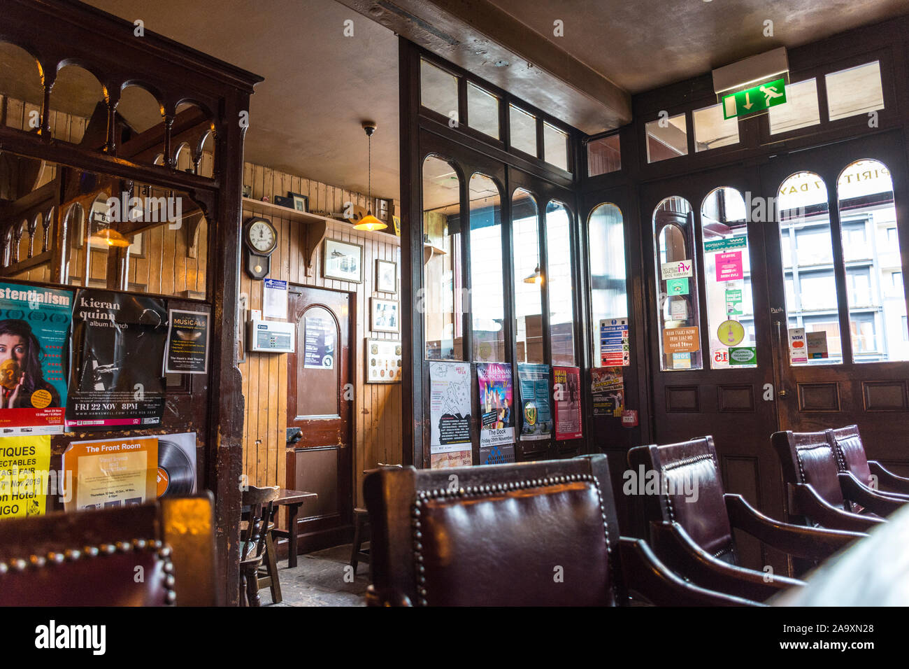 Pub sligo sligo ireland hi-res stock photography and images - Alamy