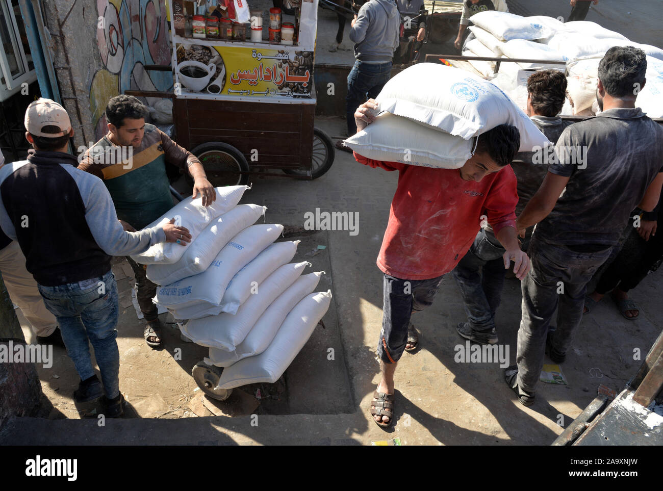 United nations relief hi-res stock photography and images - Alamy