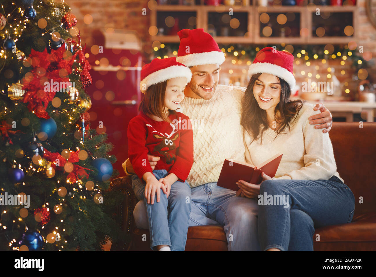 Childhood fairy tales hi-res stock photography and images - Alamy