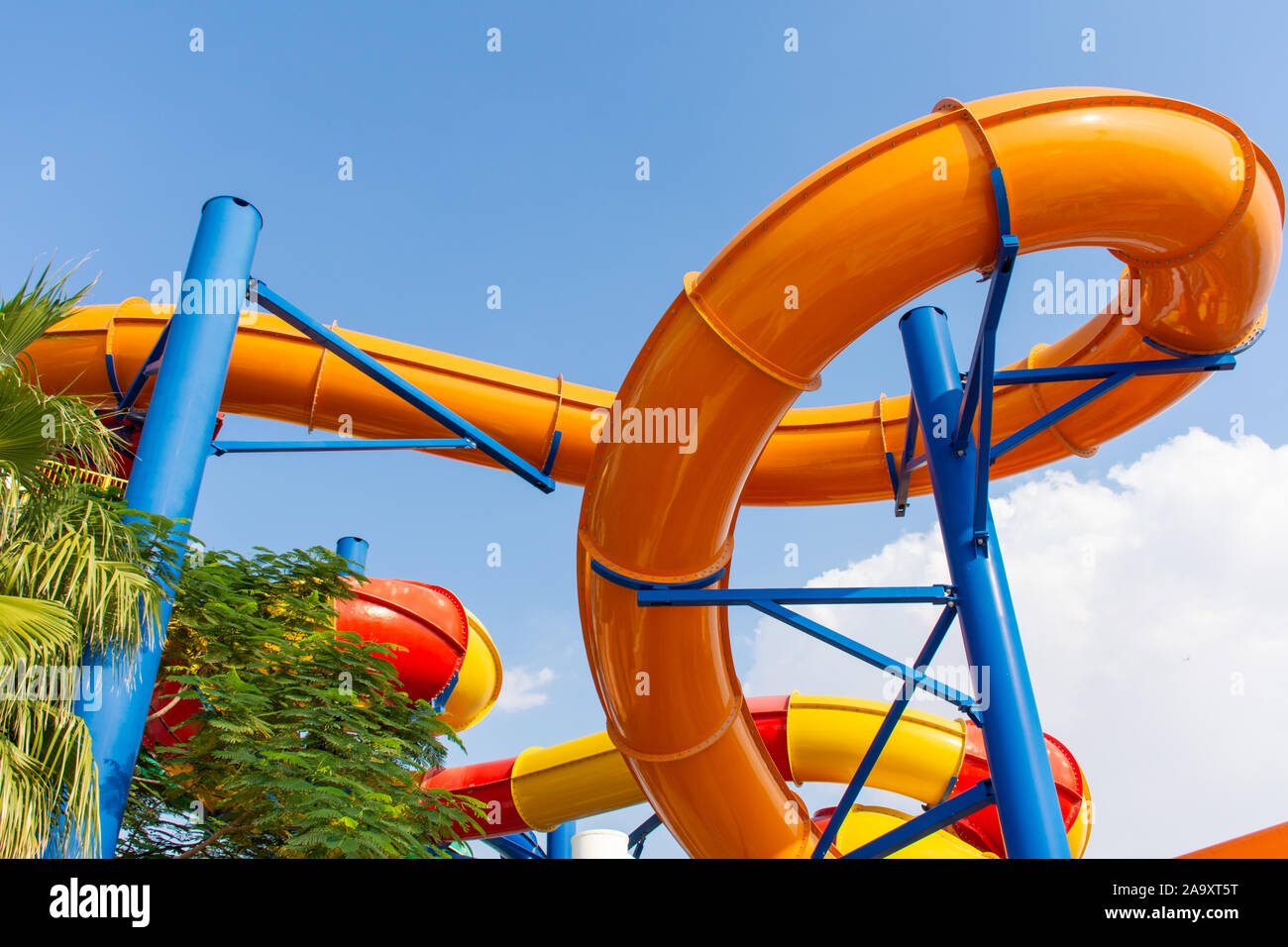 Extreme water slide dubai hi-res stock photography and images - Alamy