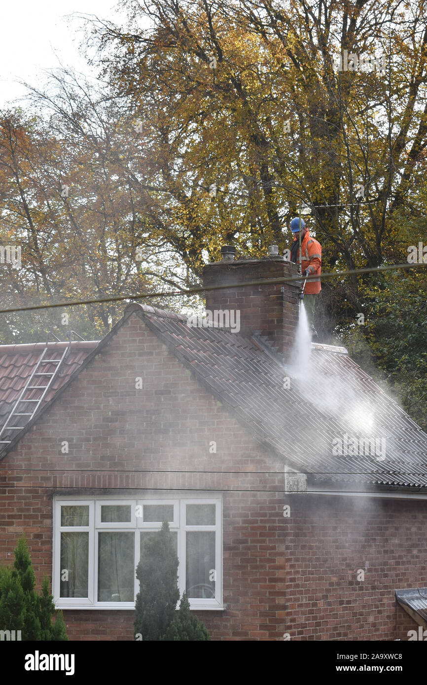 Power washing hi-res stock photography and images - Alamy