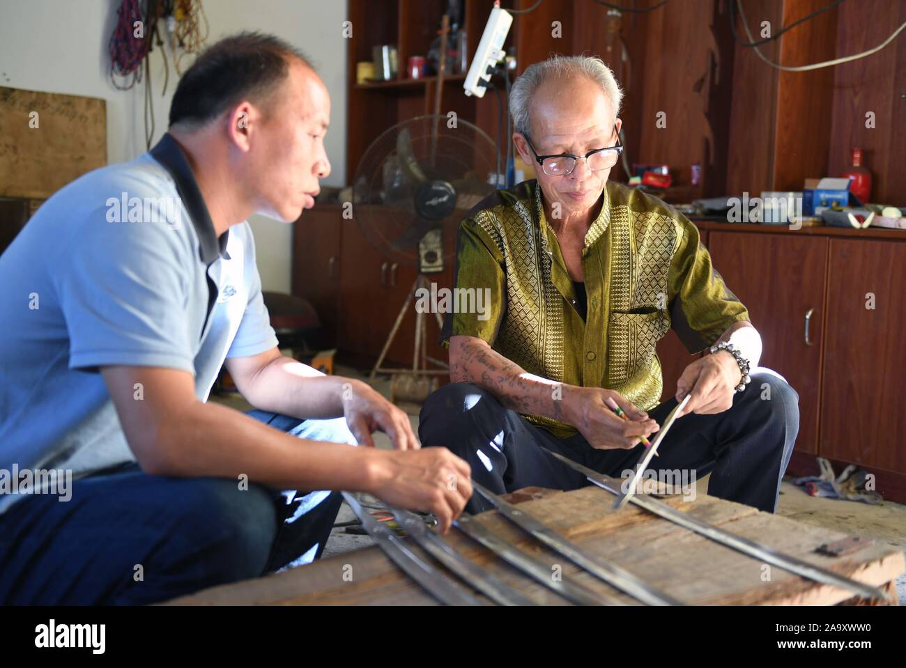 Dai bo village hi-res stock photography and images - Alamy