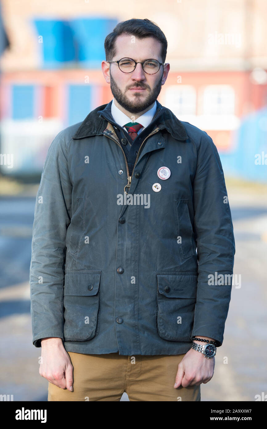 Closure hi-res stock photography and images - Alamy