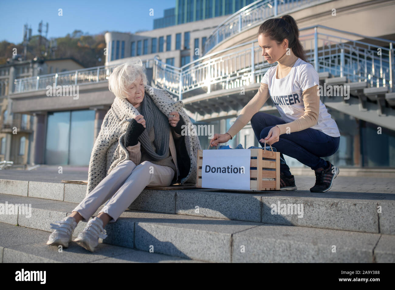 Donation kind hi-res stock photography and images - Alamy