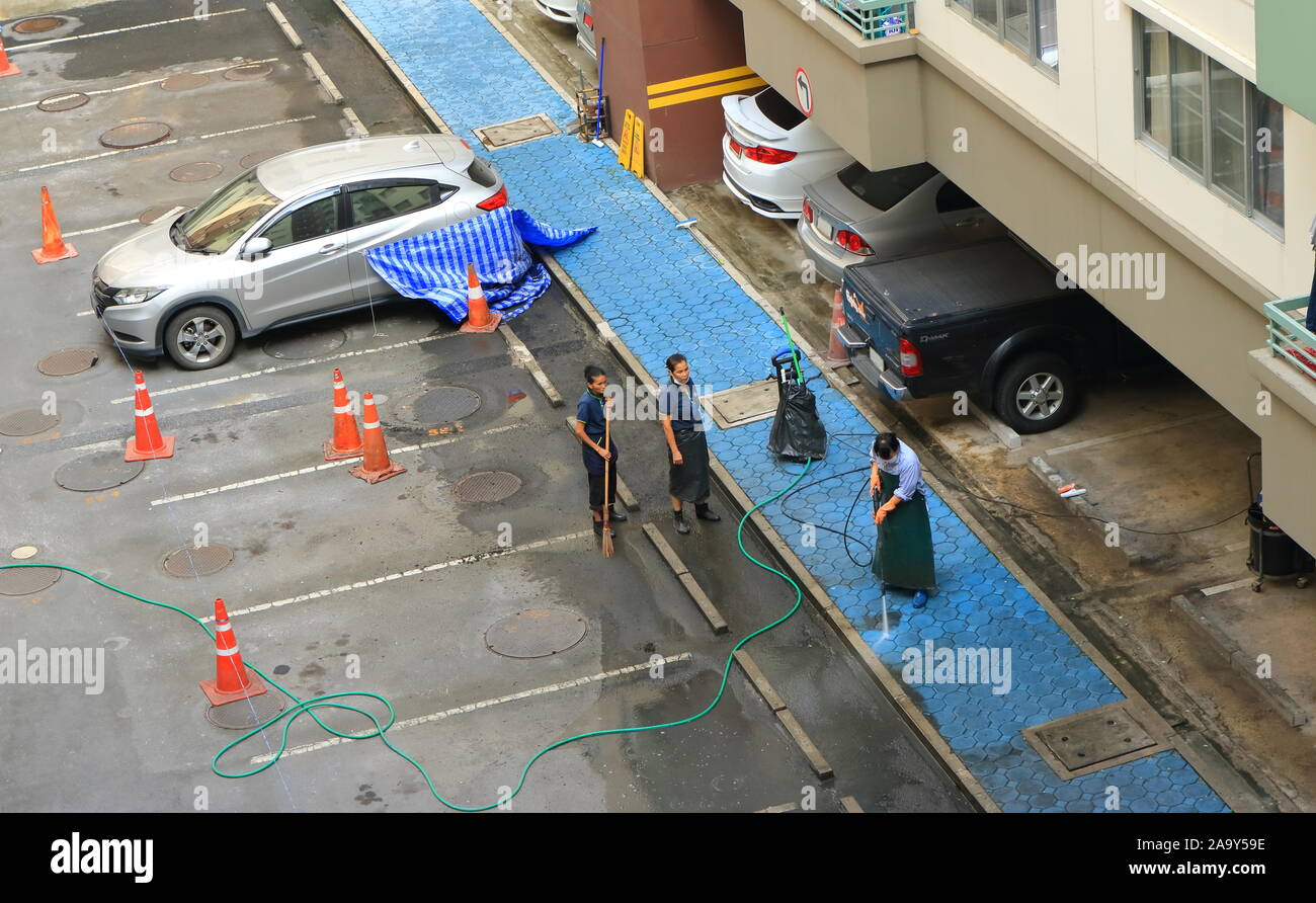 Pavement footpath cleaner hi-res stock photography and images - Alamy